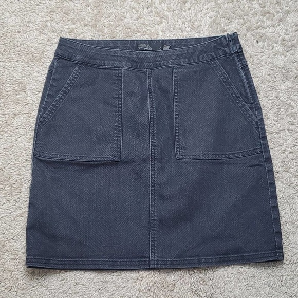 Prana | Skirts | Prana Women Mini Skirt Jean Hiking Casual 2 Pocket Sz ...
